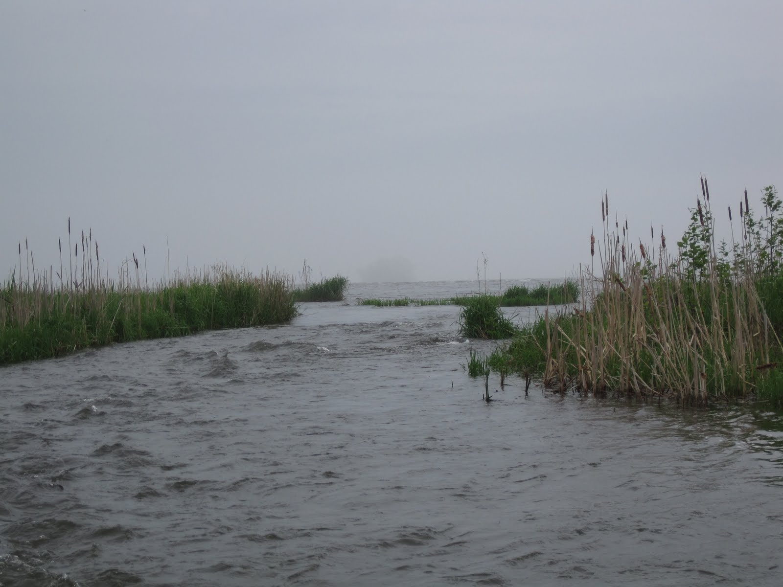 Canoeing around Montreal, Quebec and Ontario: Canoeing the Lachine ...