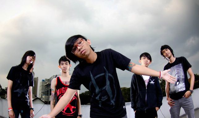 info lengkap band INDIE indonesia: FOR REVENGE