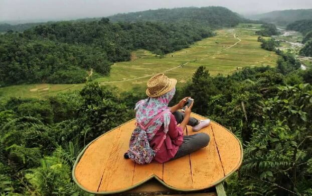 7 Destinasi Wisata Perbukitan Hits dan Populer di Banyumas - Santos Blog