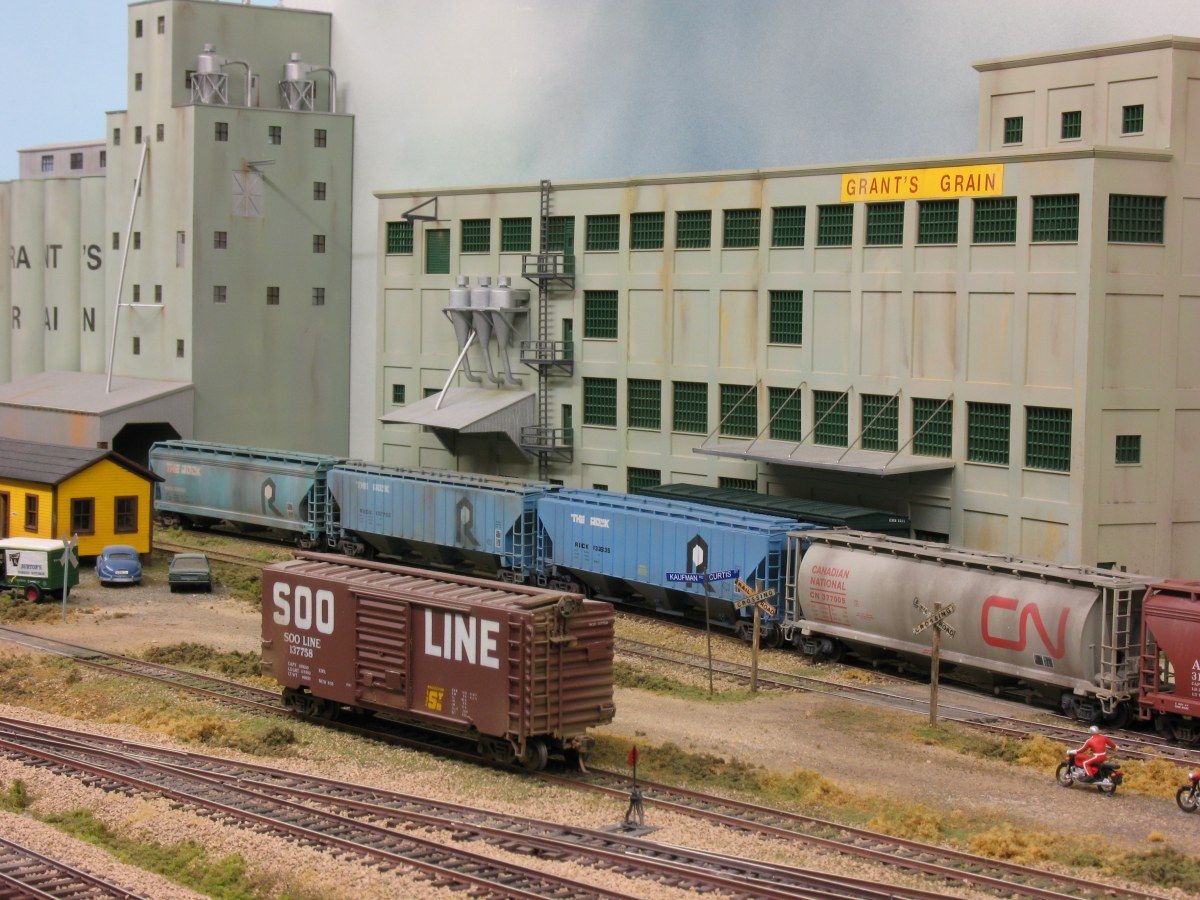 Trackside Treasure: Walthers' Red Wing Milling Co. in HO Scale