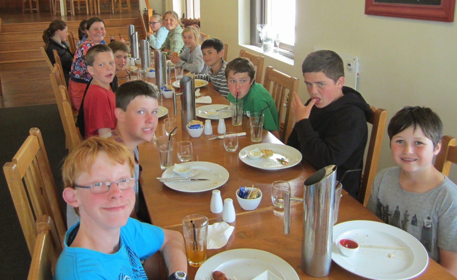 Room 8 - Halcombe School: Y8 Leavers Dinner