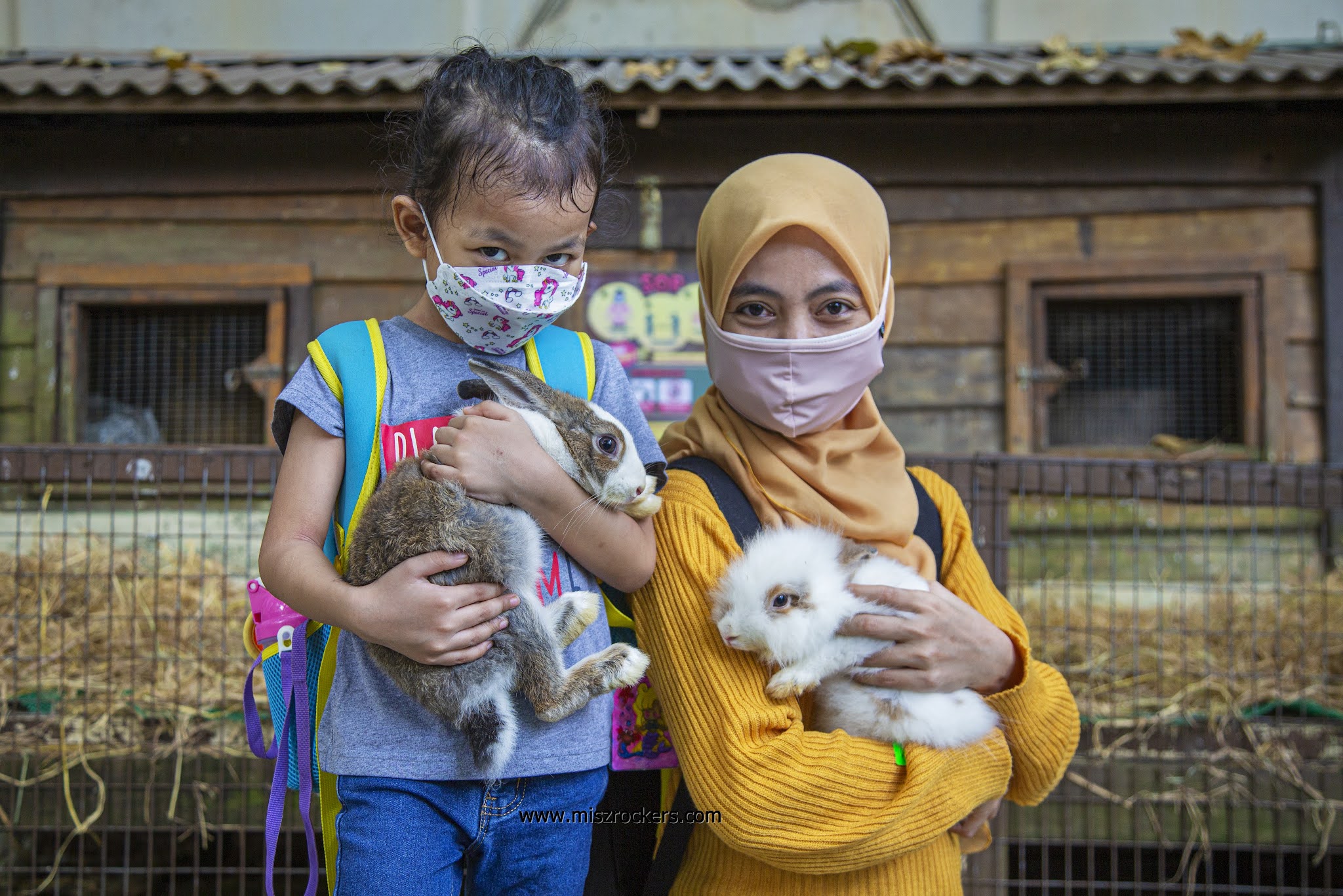 BAWA ANAK - ANAK KE FARM IN THE CITY SERI KEMBANGAN MELIHAT HAIWAN ...