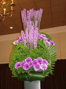 New Garden Club Journal: Dramatic Creative Floral Designs