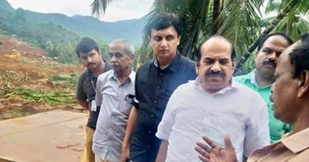 EZHAVA INTERNATIONAL: FLOODS ... Kodiyeri visits Kavalappara ...