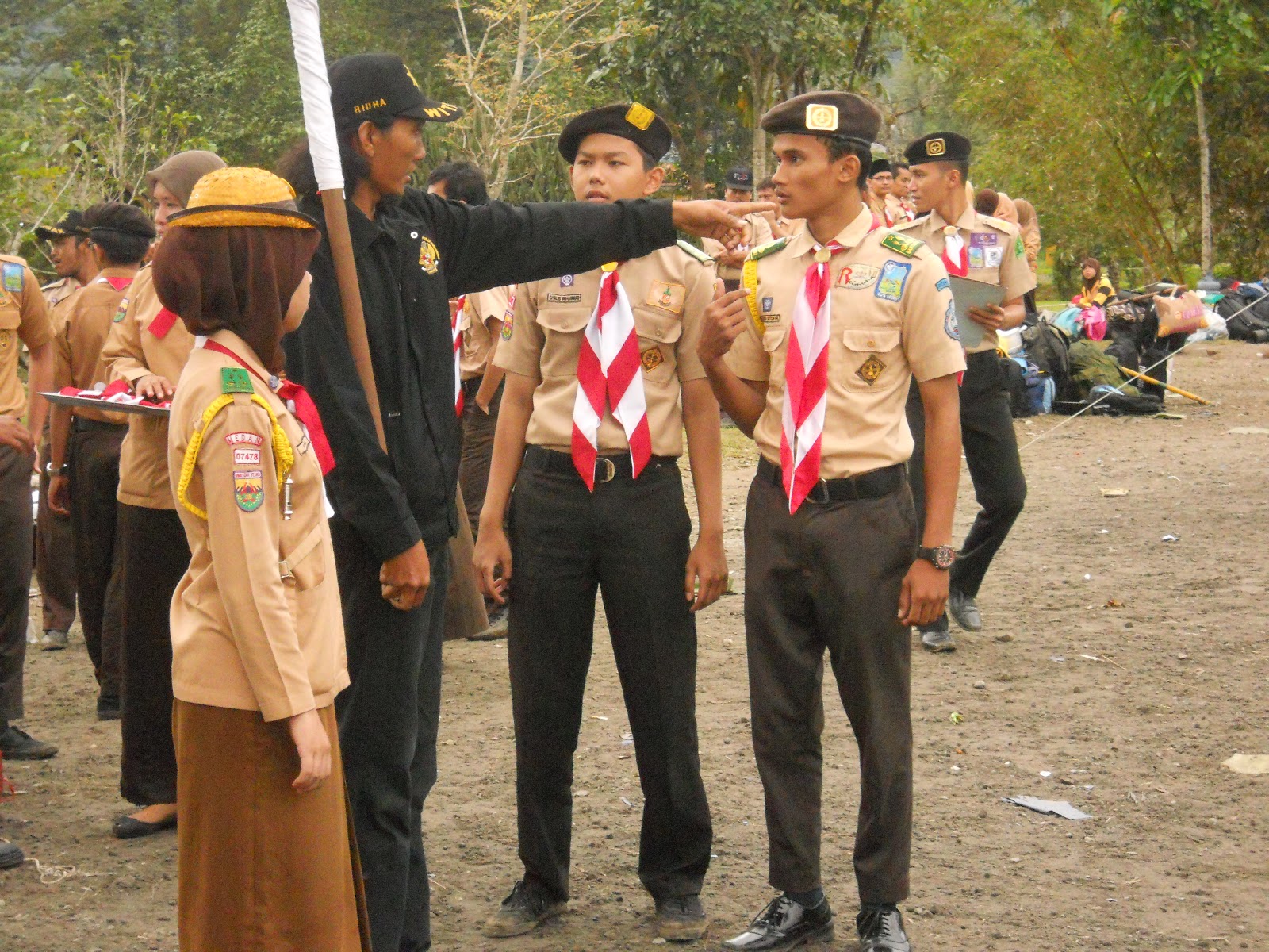 SMP Al - Azhar Medan: Kegiatan Pramuka