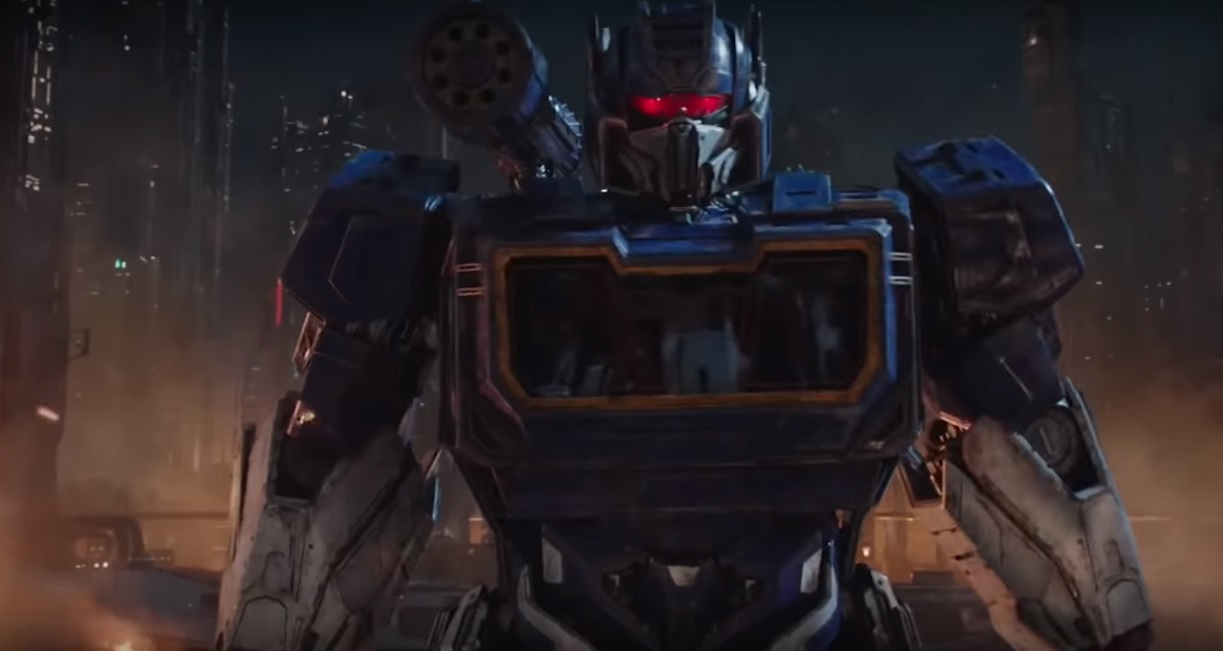 NUEVAS IMÁGENES Y DATOS DE LA PELÍCULA DE BUMBLEBEE