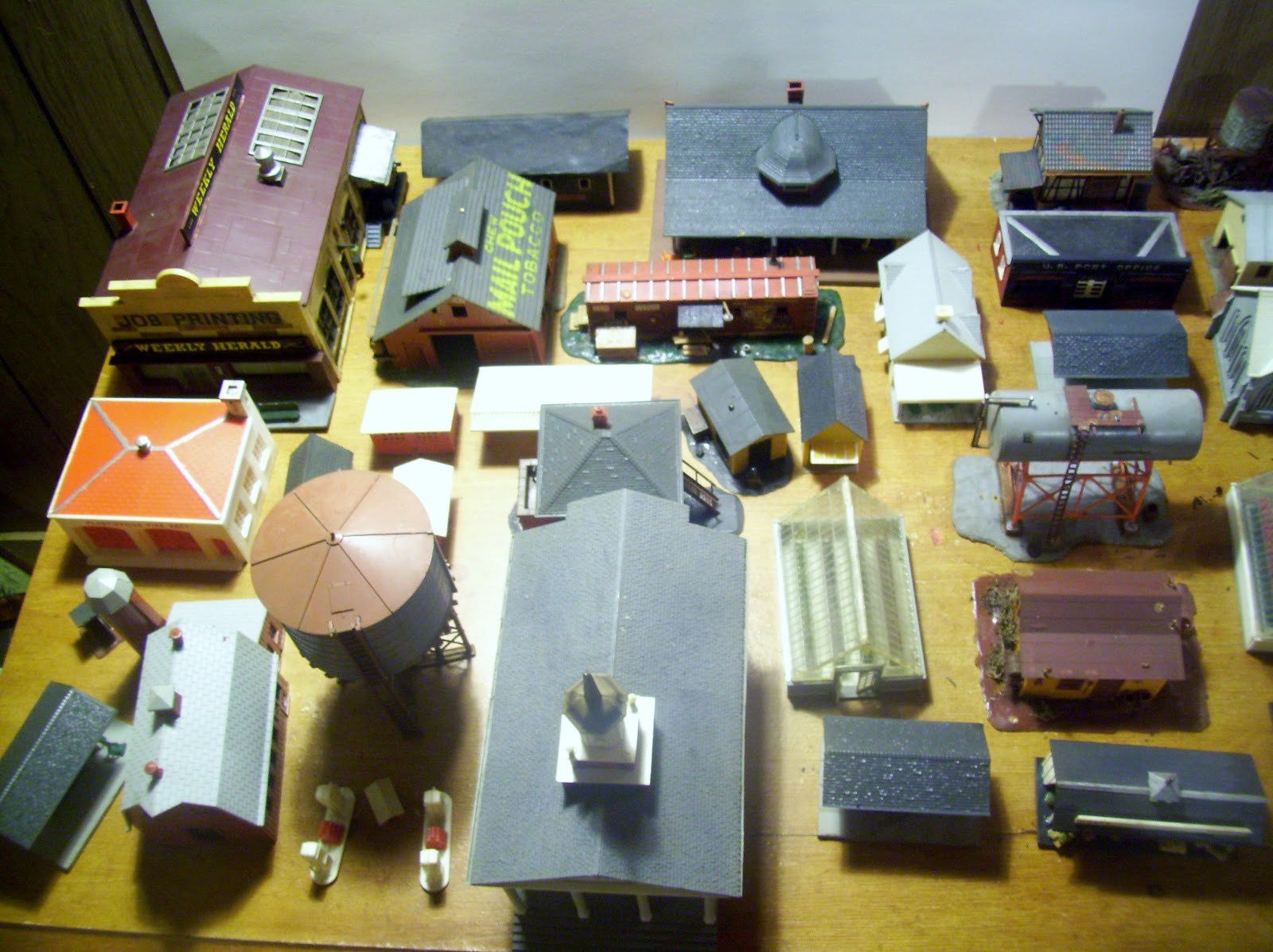 My Favorite Things: HO Scale Train Model Village