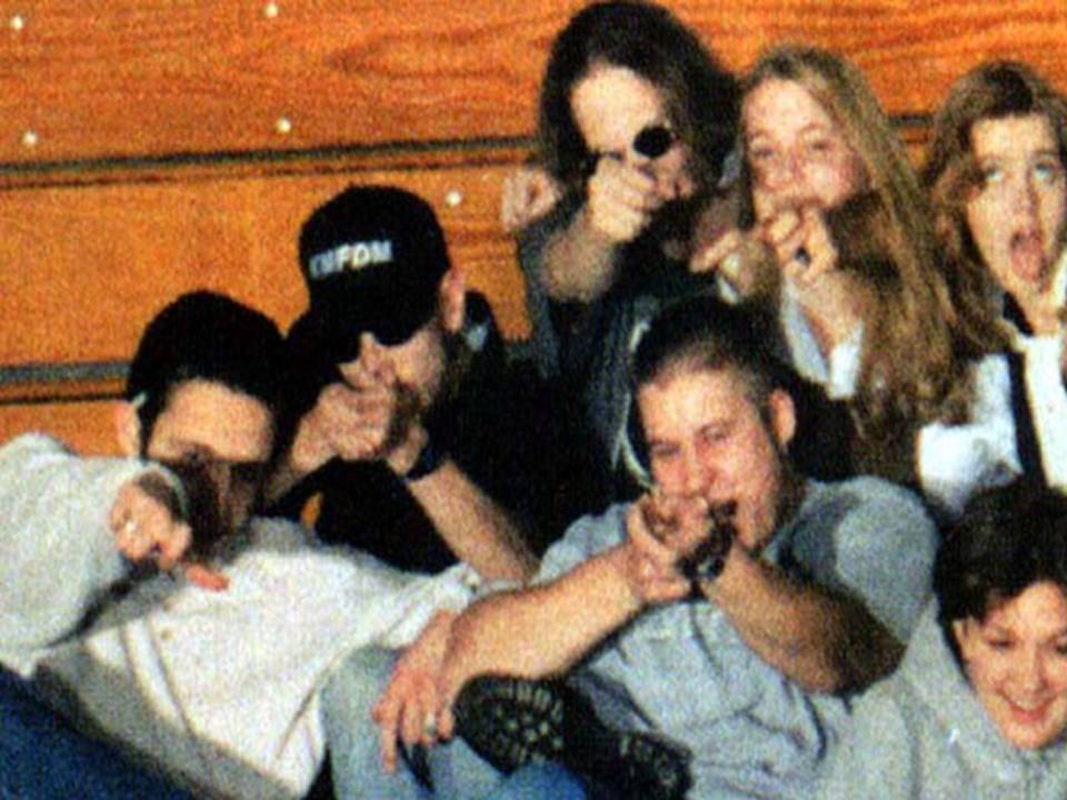 the dark side of the moon: Eric Harris y Dylan Klebold, la masacre de ...