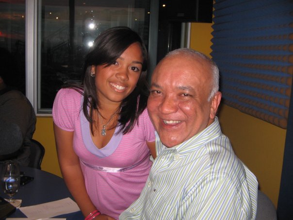 AlciArtístico: JOCHY SANTOS CON "DIVERTIDO CON JOCHY" Y "EL MISMO GOLPE ...