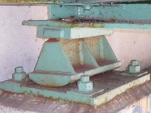 Types of Supports, Reactions and Their Applications in Structures