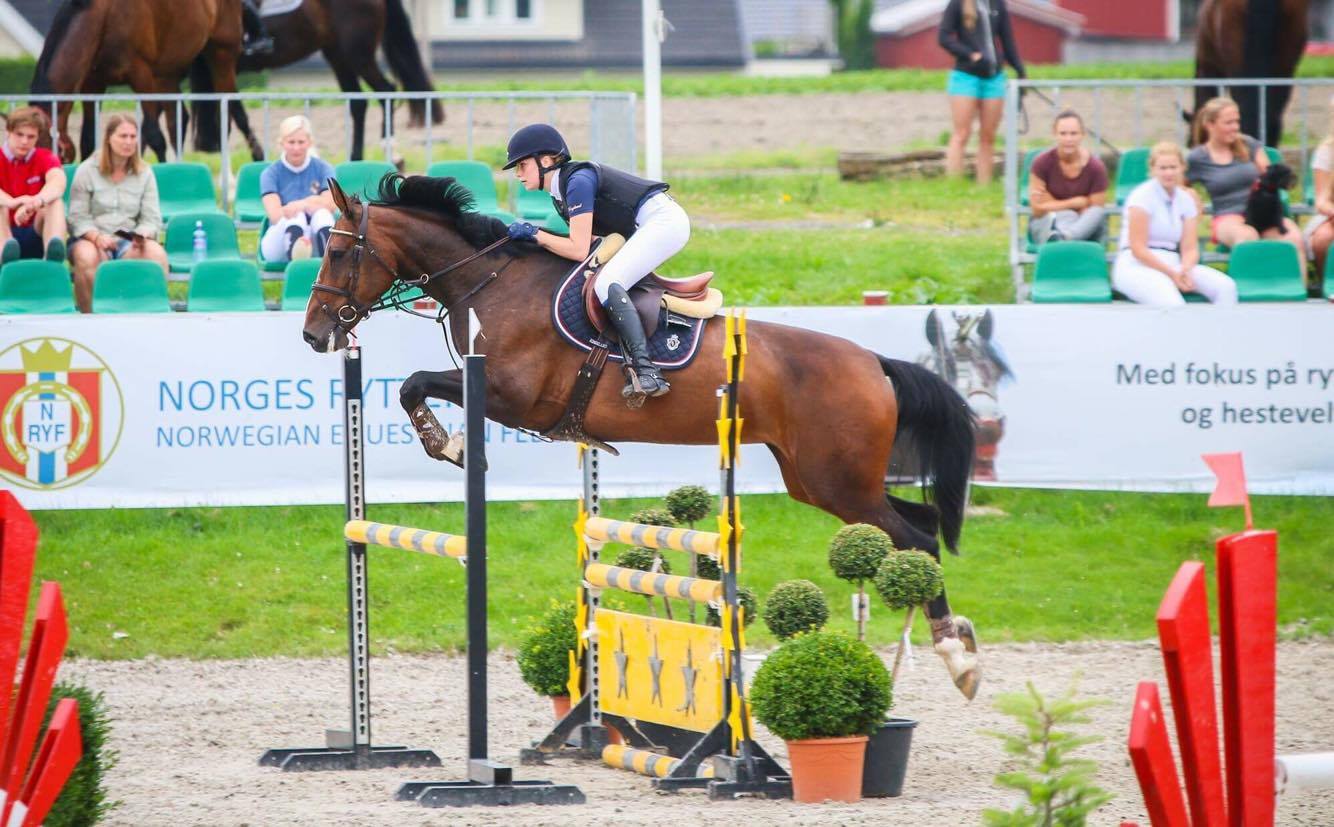 Buskerud videregående skole, Naturbruk og Heste- og hovslagerfaget ...