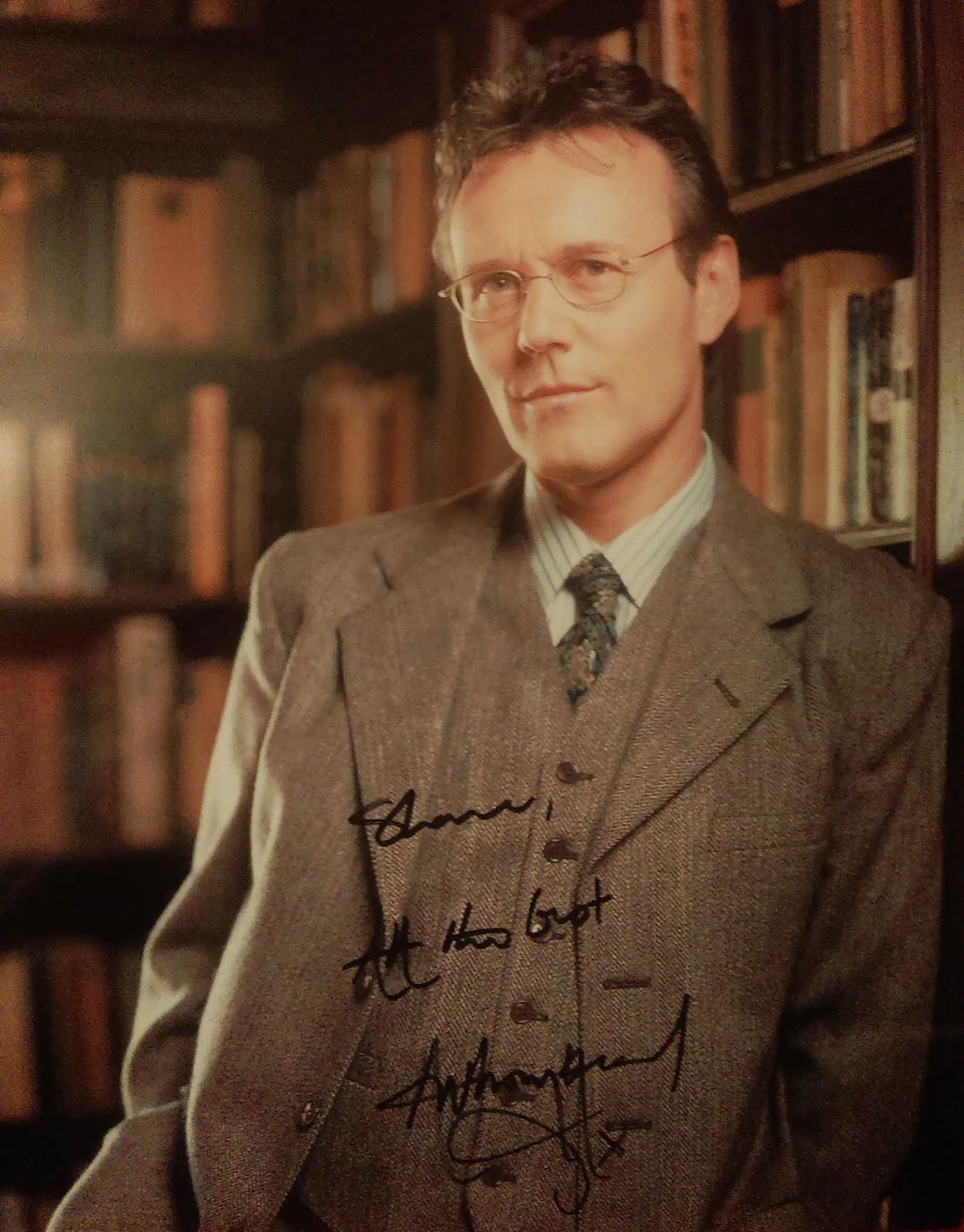 Shangel's Reviews: Wales Comic Con 2014 Part II - A Detailed Review