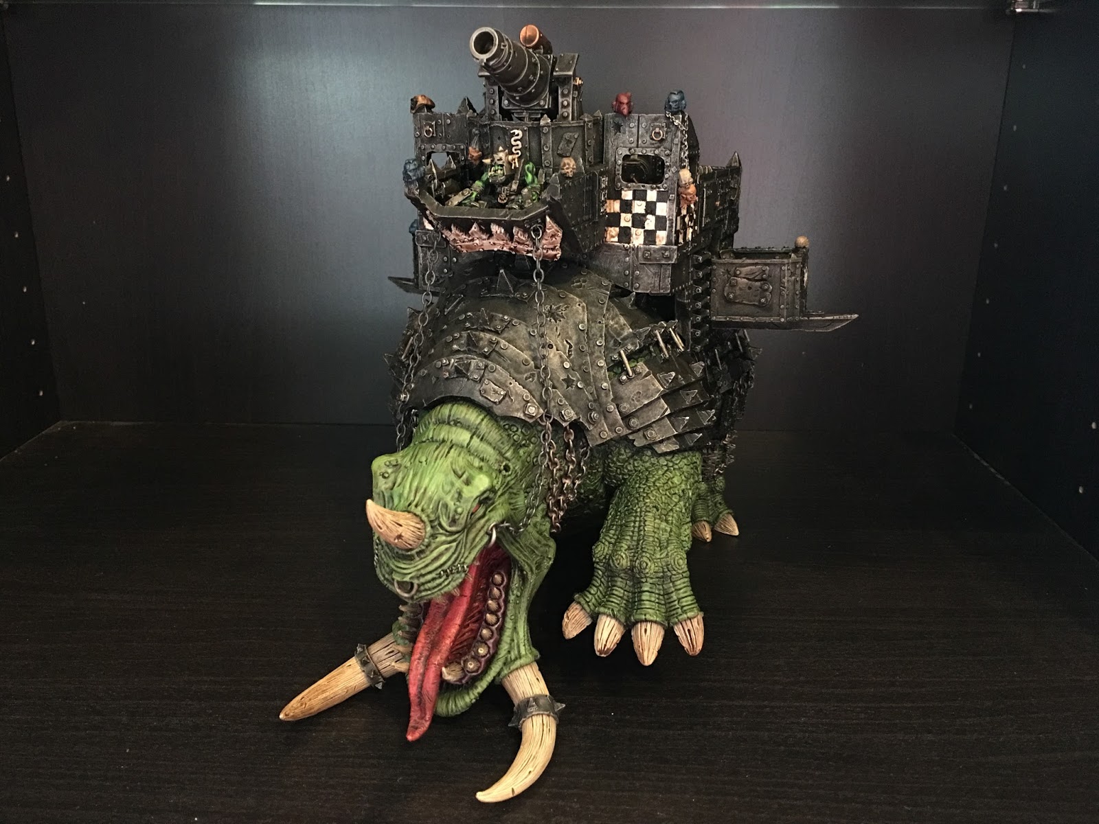 Battle Bunnies: Ork Gargantuan Squiggoth