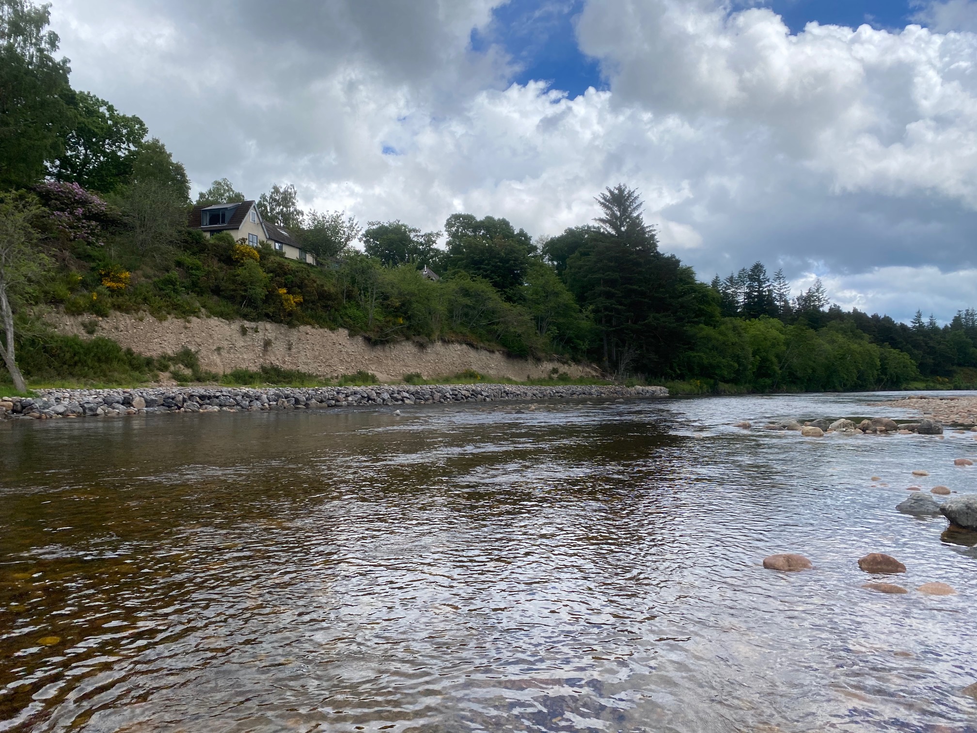Dee & Don Salmon Fishing: Aboyne Castle / Craigendinnie