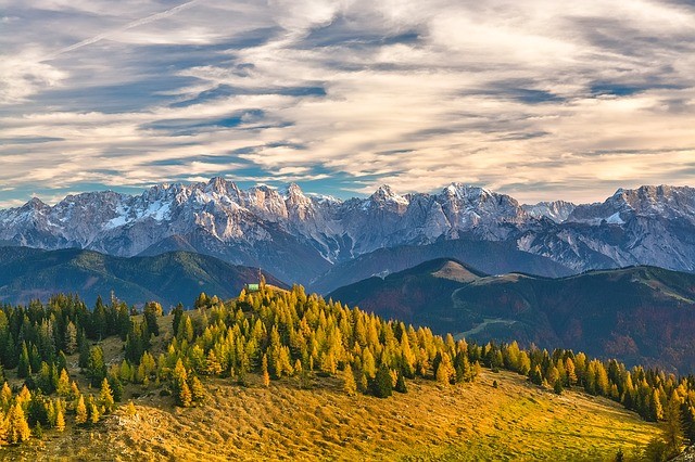 Great facts about the Alps mountain range | Facts About All