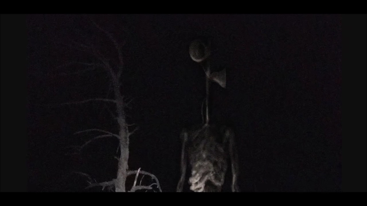 Siren Head | Makhluk Humanoid Berkepala Sirene