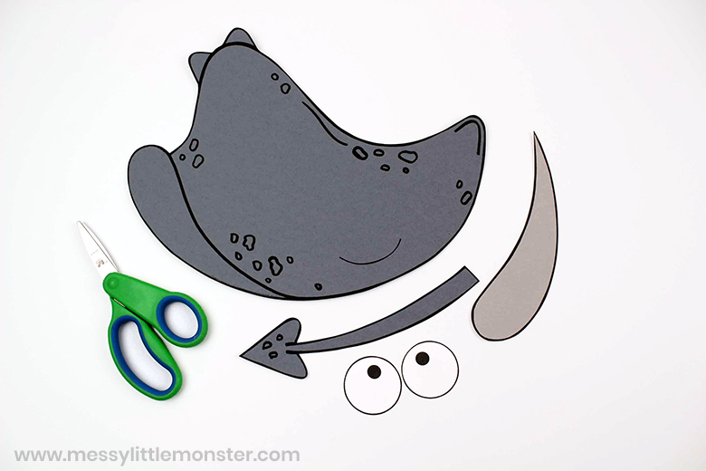 Stingray Craft - A fun ocean paper craft with template! - Messy Little ...