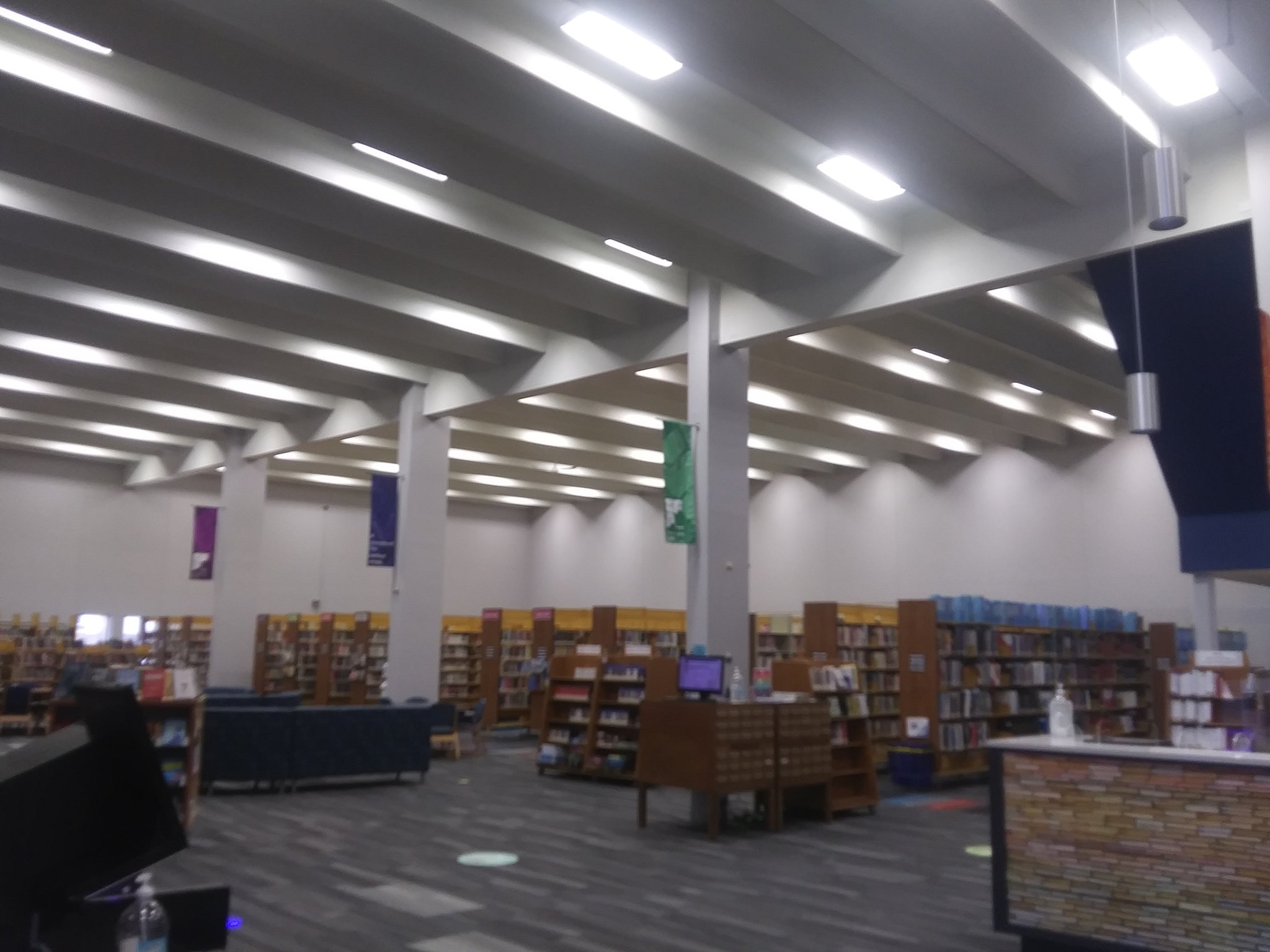 Hilda and Richie: Hilda and Richie Library Tour Part 1