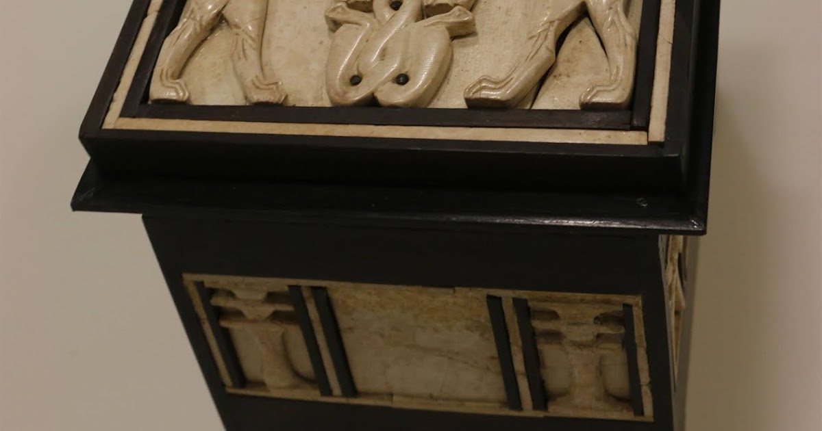 Getty to Show "Lion Box" Discovered by Its Director