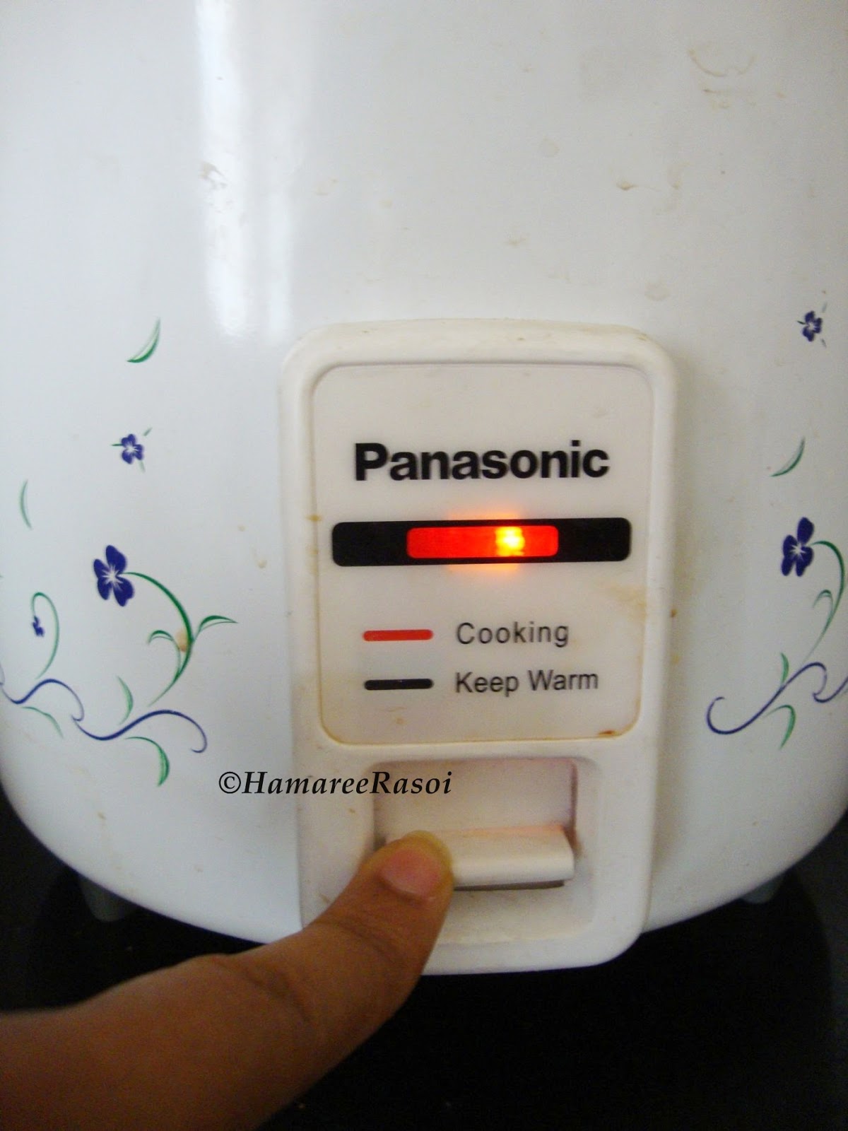Hamaree rasoi: Vegetable Pulao In Rice Cooker /How To Use a Rice Cooker