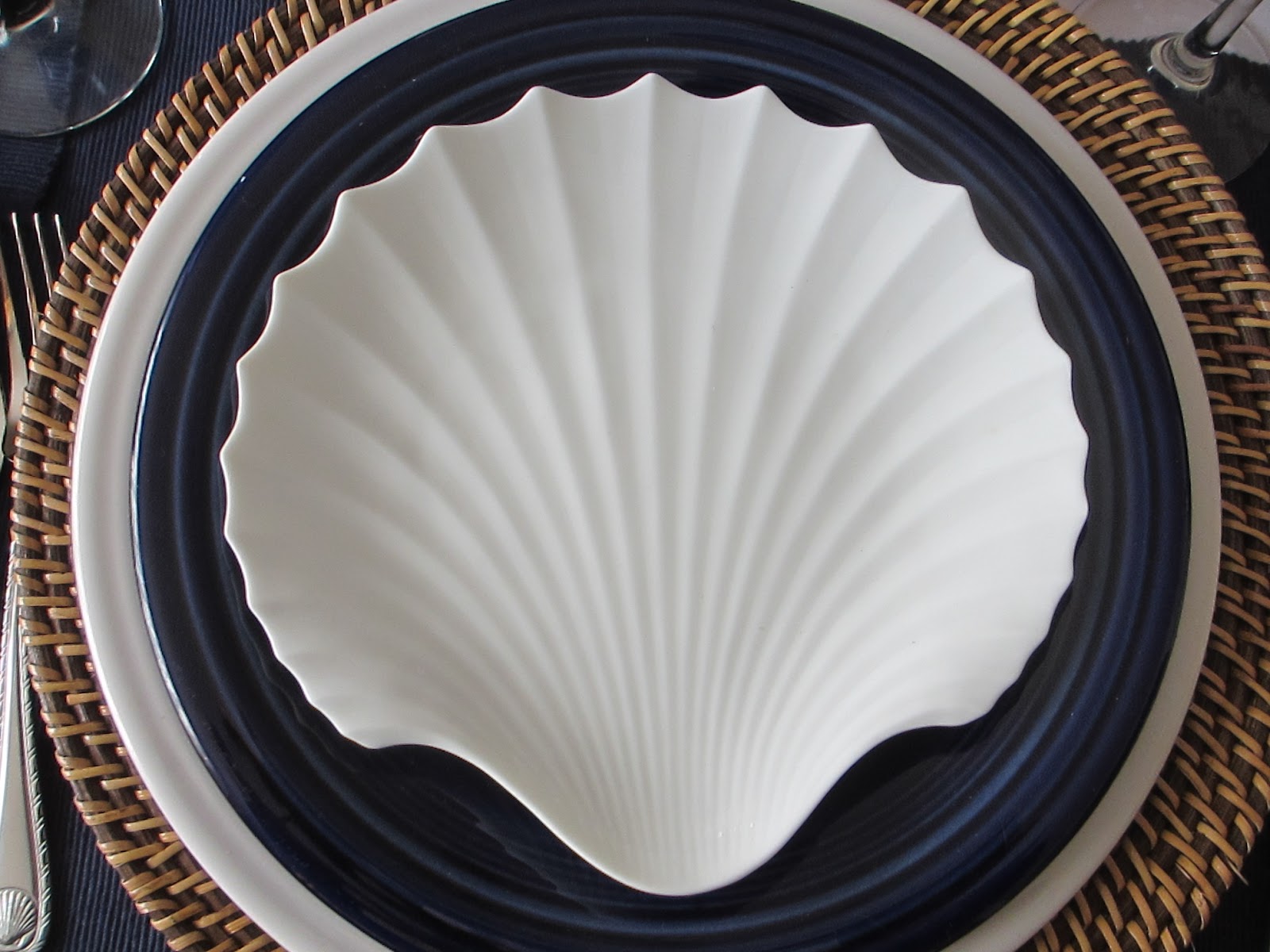 The Welcomed Guest: Otagiri Shell Tablescape