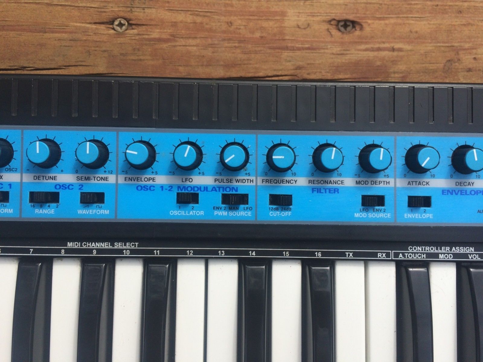 MATRIXSYNTH: Original 1990s Novation Bass Station Keyboard SN 0006976