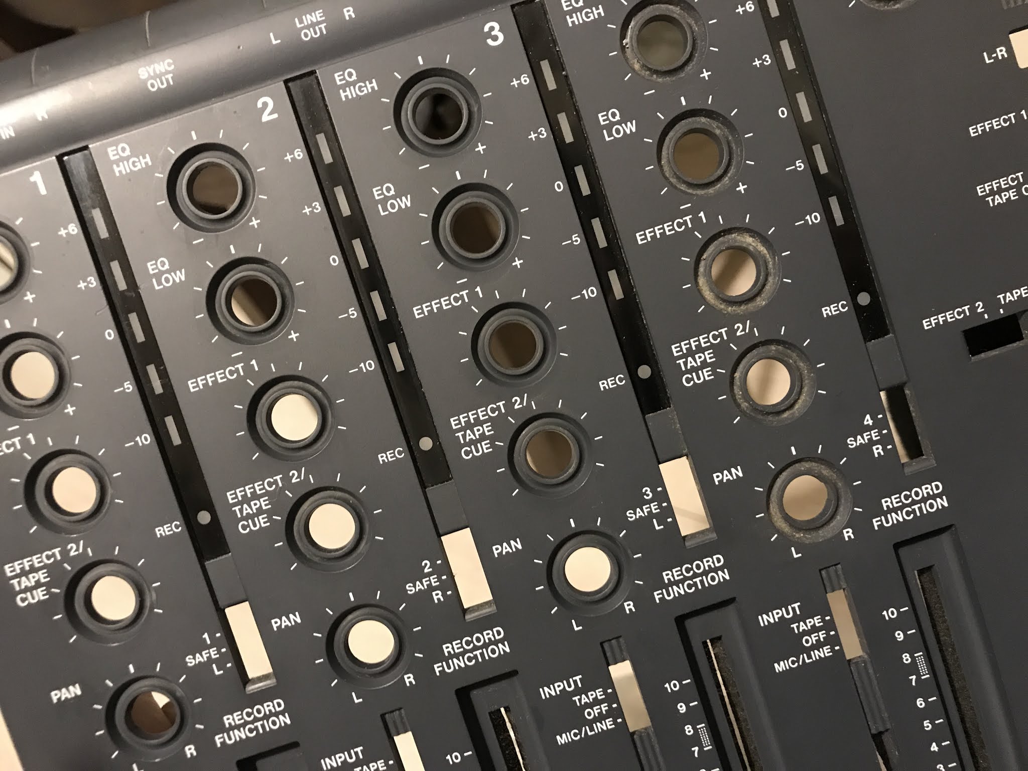 Infrequent Sound [sex.tex] technology: Tascam 414 Mk II 4-Track ...