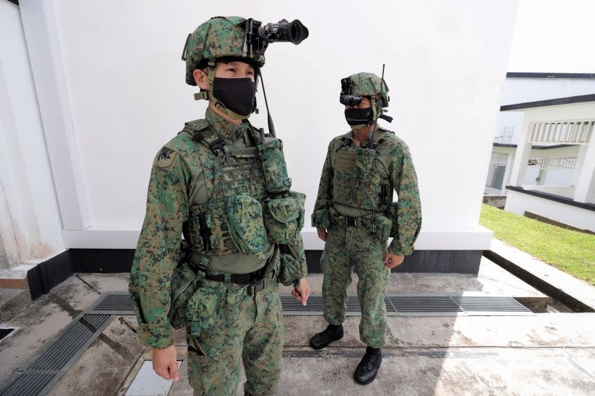 DEFENSE STUDIES: Singapore Army Unveils Enhanced Personal Equipment