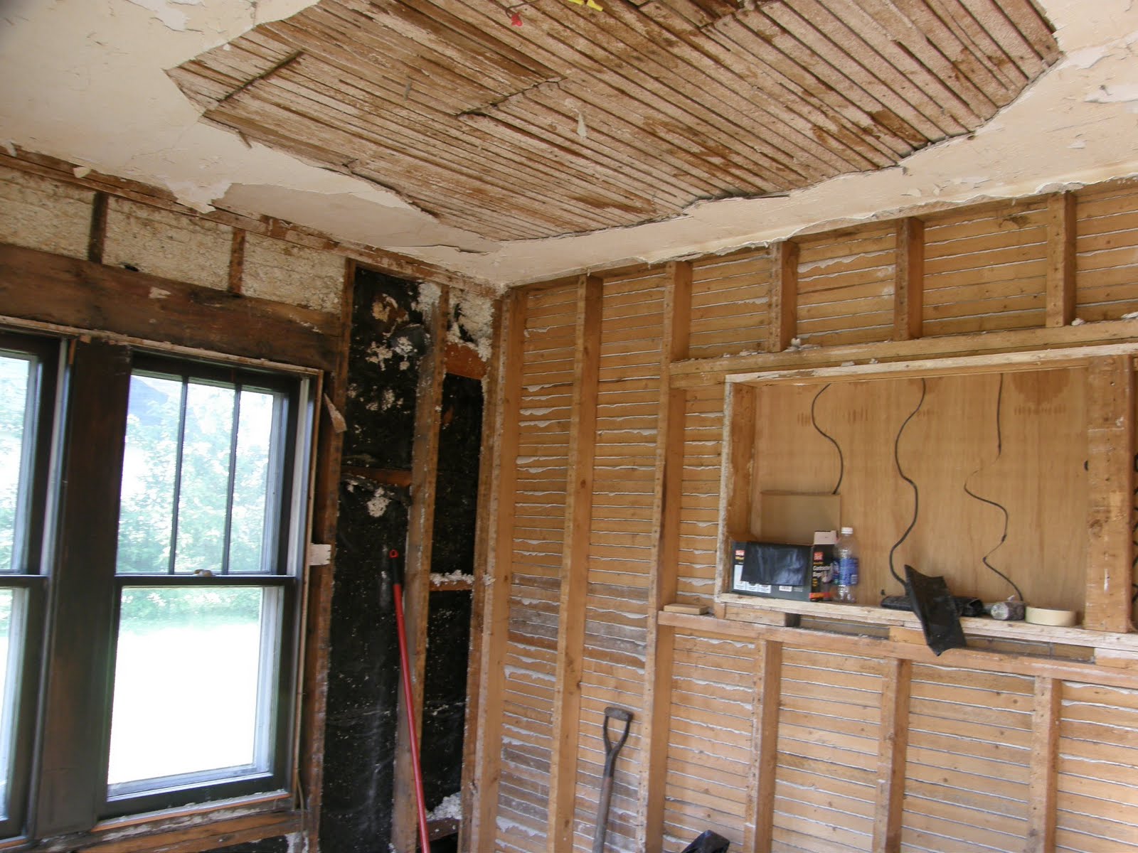 The Adventures of Johnny Northside: Tornado Renovation Reveals Old ...