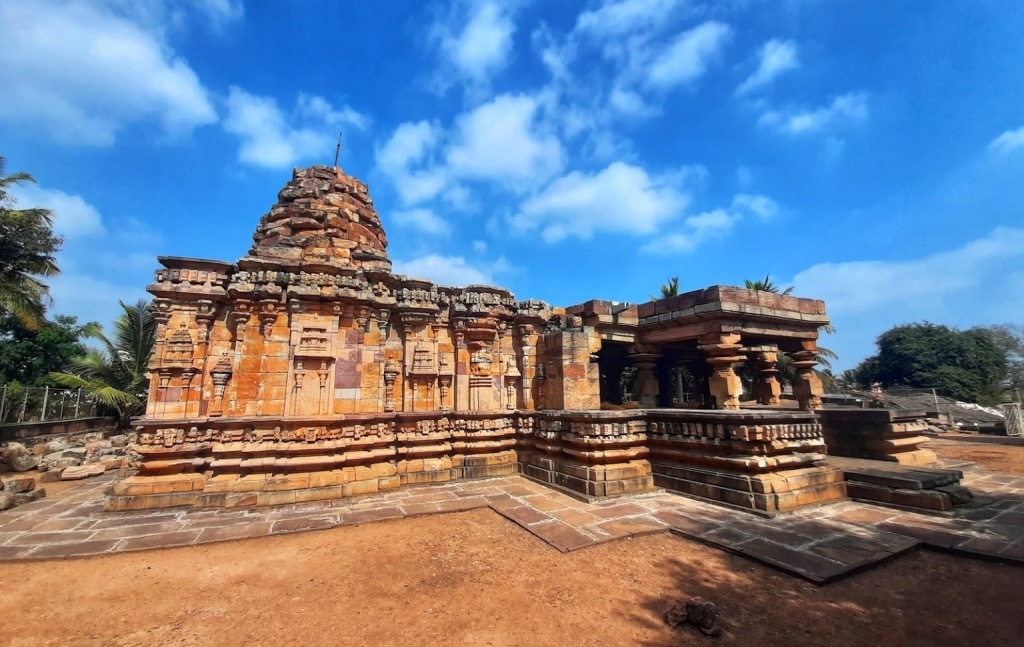 Hindu Temples of India: Banashankari Temple, Amargol, Karnataka