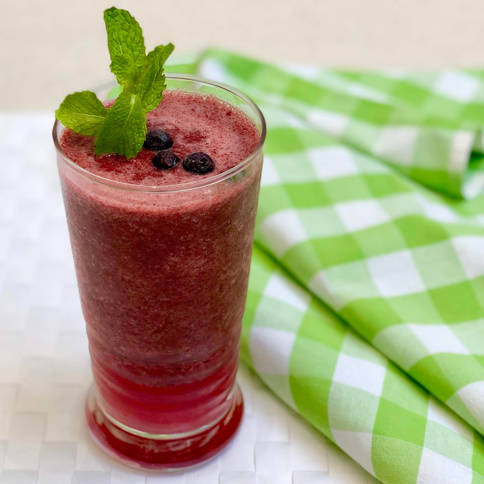 Suco Frisante de Frutas Vermelhas