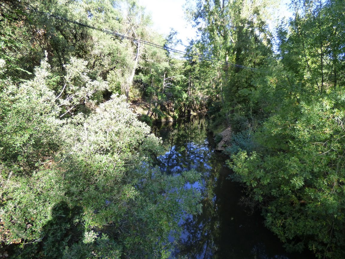 POR LA MONTAÑA ALAVESA: VÍA VERDE DEL VASCO-NAVARRO Y SENDA FLUVIAL DEL ...