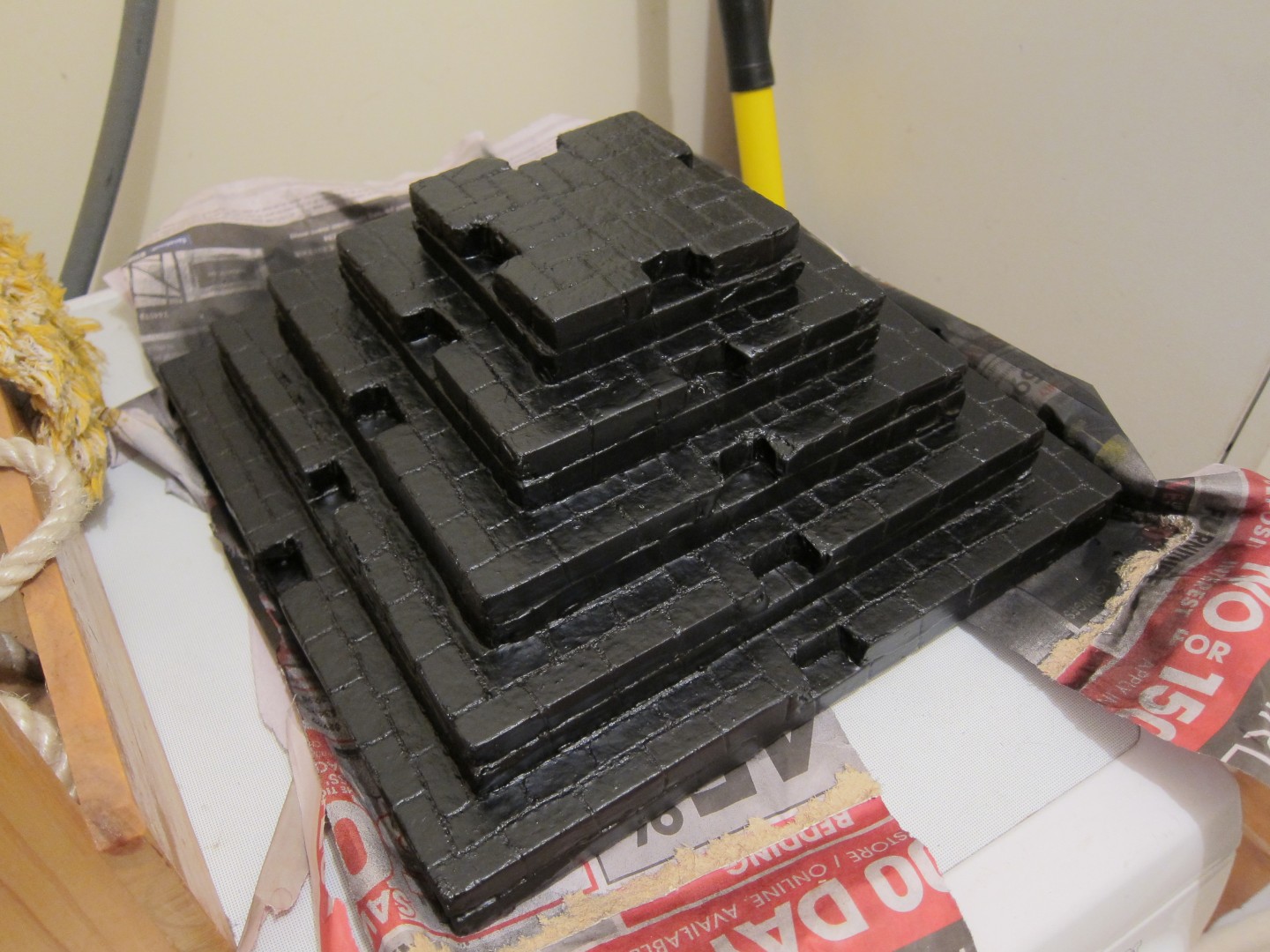 Black Pyramid Warhammer 40k