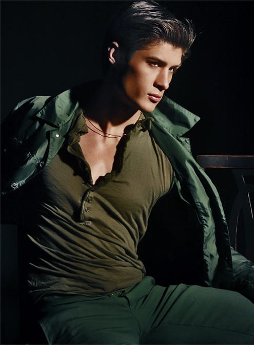 Hot Guy's World: Awesome Hot Eye Candy