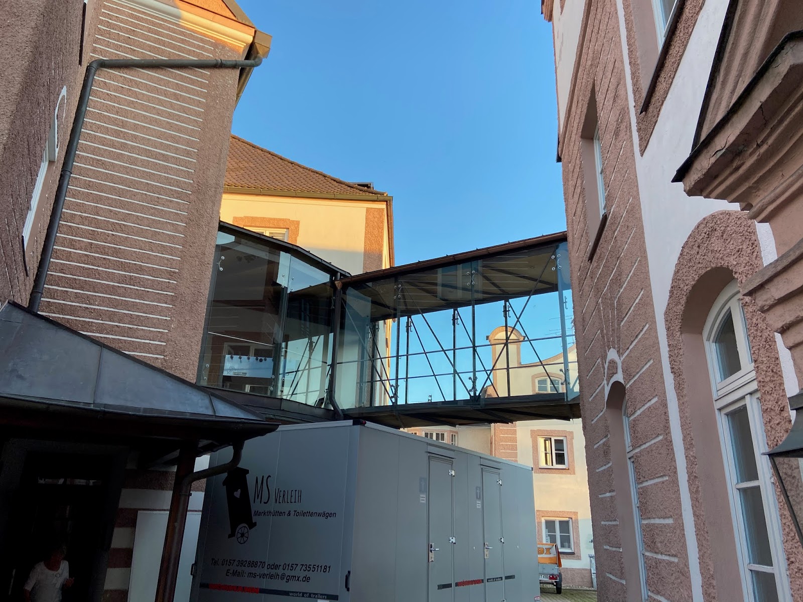 Travel Expeditions to Countries of the Planet Earth: Germany - Grafing