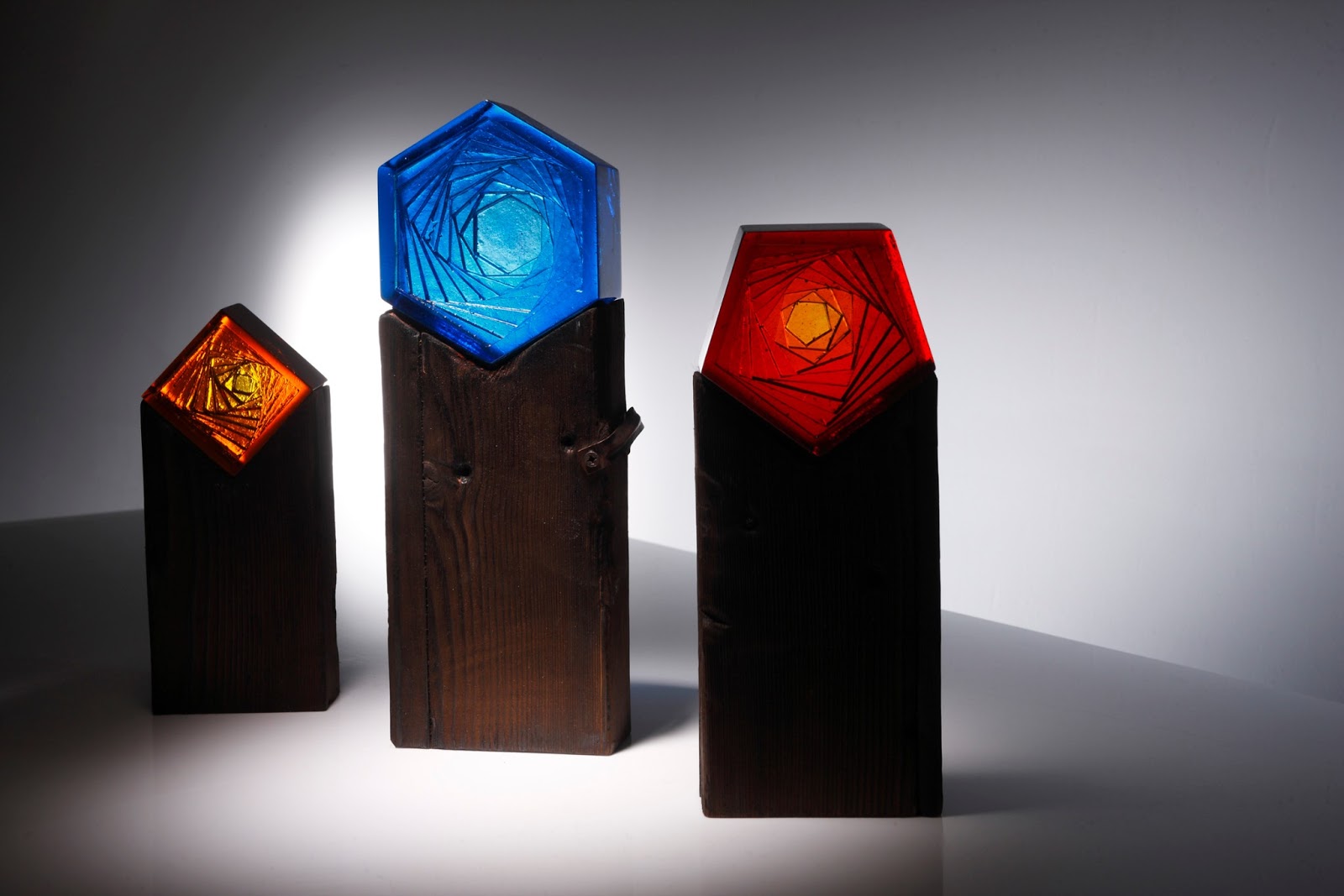 Redpath Glass: April 2013