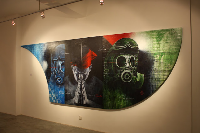 Bayu Utomo Radjikin: Gallery Installation