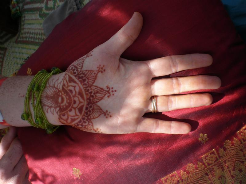 HENNA DESIGNS: Red Henna Photos 202