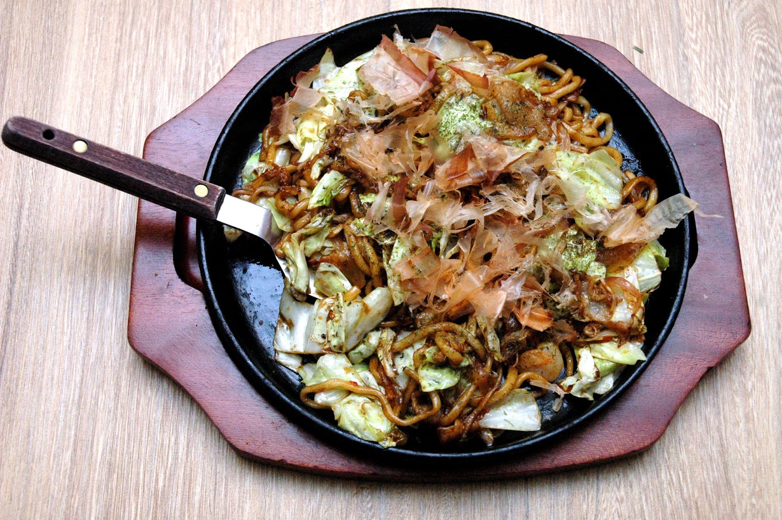 DUDE FOR FOOD: Spontaneity and Going With The Flow at Chibo Okonomiyaki