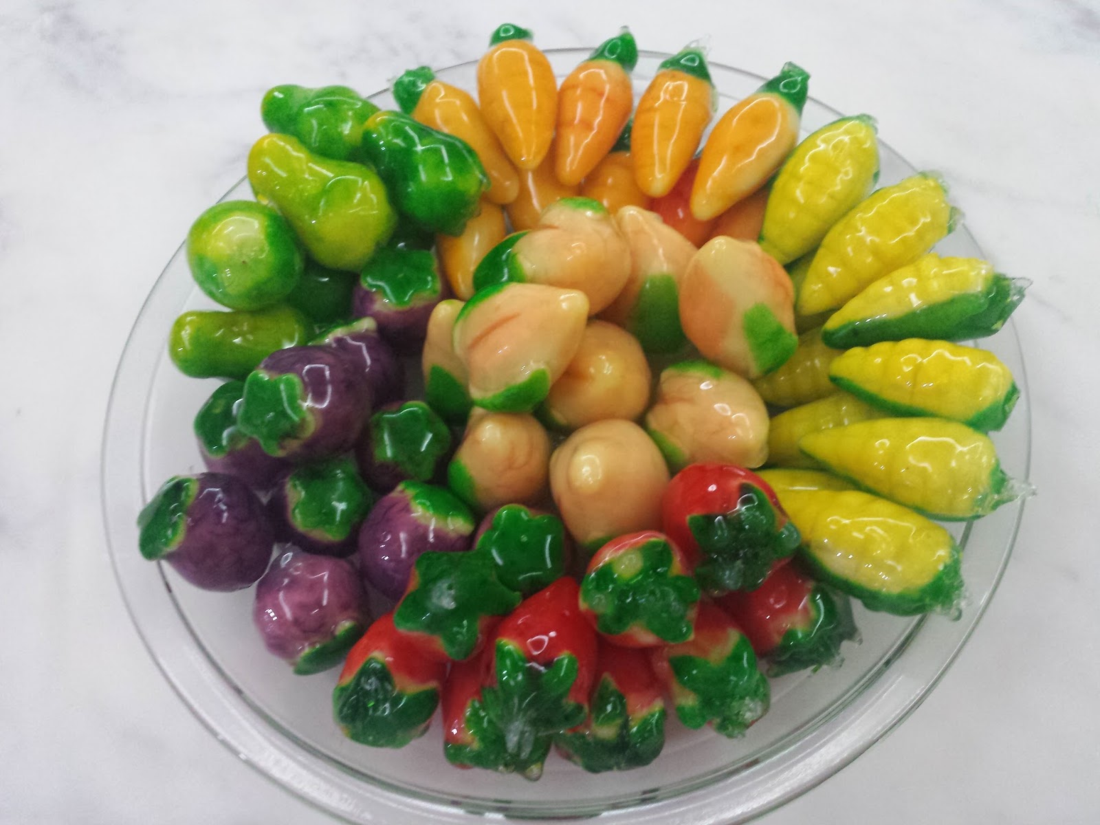 Yochana's Cake Delight! : Thai Lup Chup