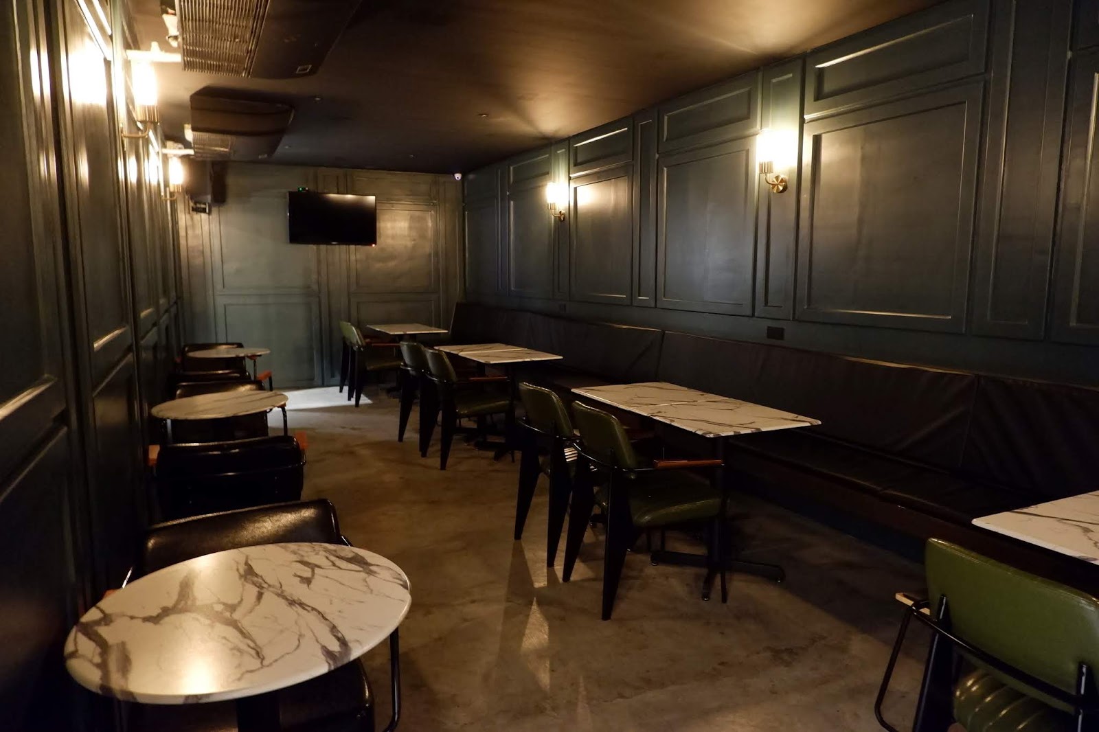 Sand Under My Feet: Varra Restobar - San Juan's New It Place