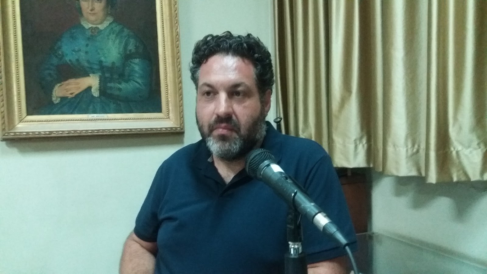 Ιδιωτική Οδός: ΑΠΟΧΑΙΡΕΤΟΥΜΕ ΜΕ ΣΥΓΚΙΝΗΣΗ ΤΟΝ ΤΑΛΑΝΤΟΥΧΟ ΜΟΥΣΙΚΟ ΓΙΩΡΓΟ ...