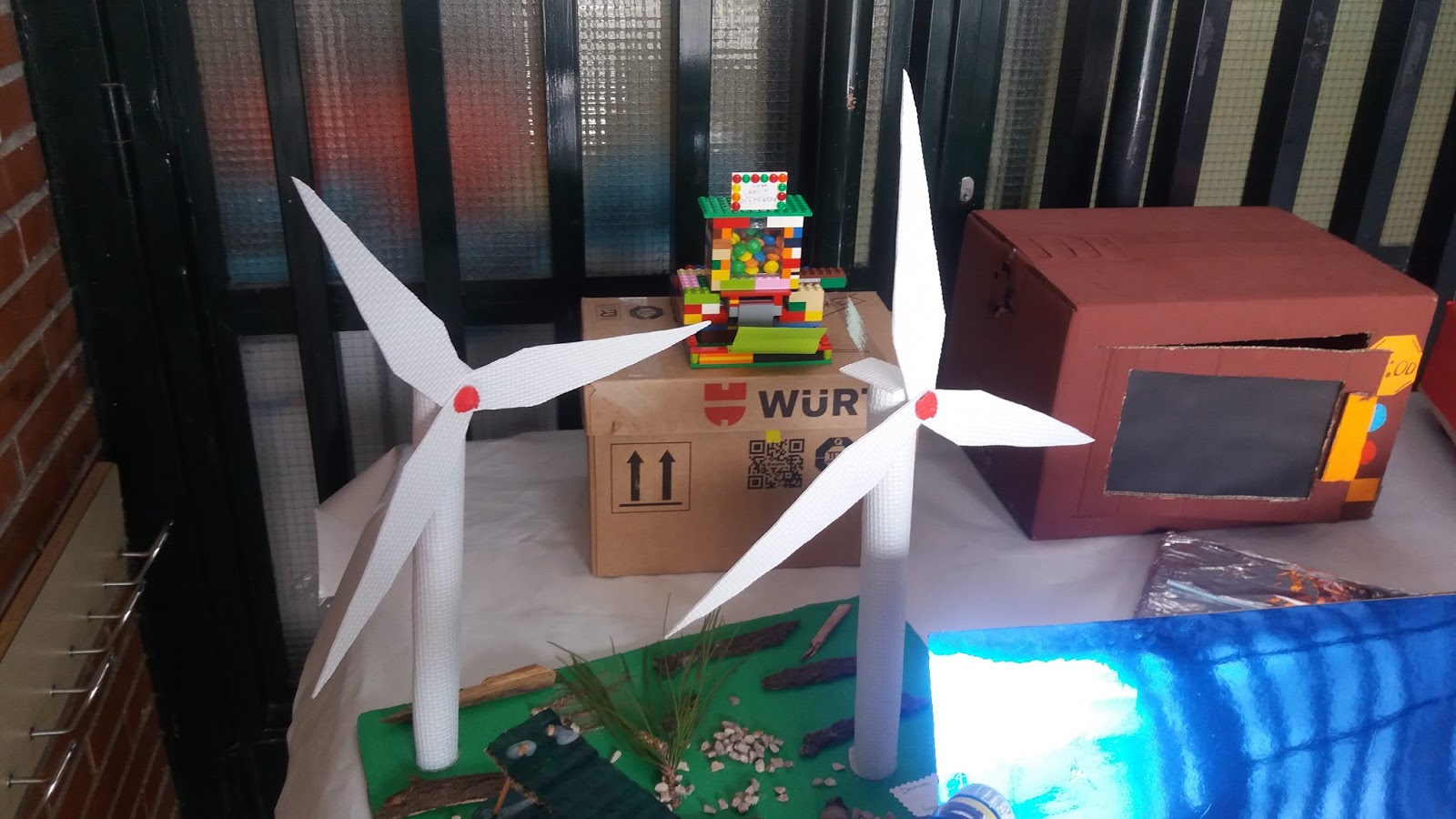 EL BLOG DEL INFANTA ELENA: INVENTOS RECICLADOS