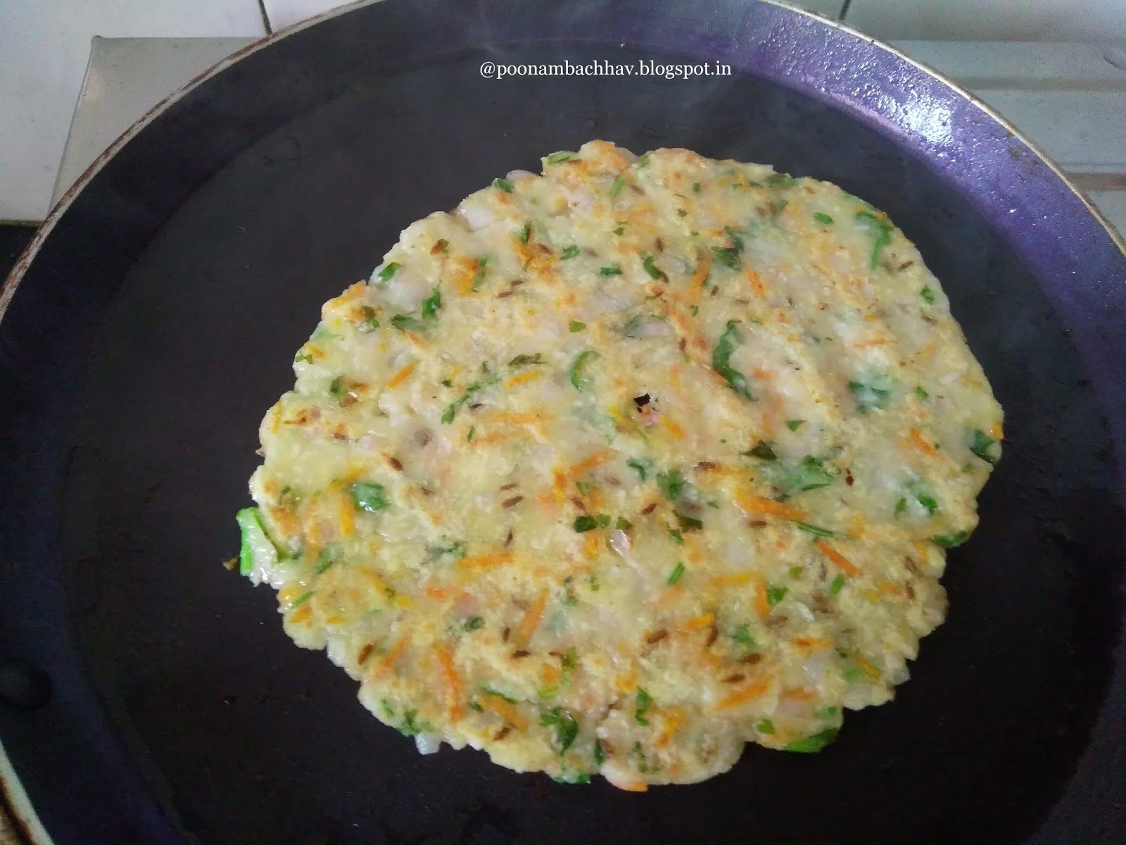 Annapurna: Akki Roti / Karnataka Style Rice Flour Flat Breads