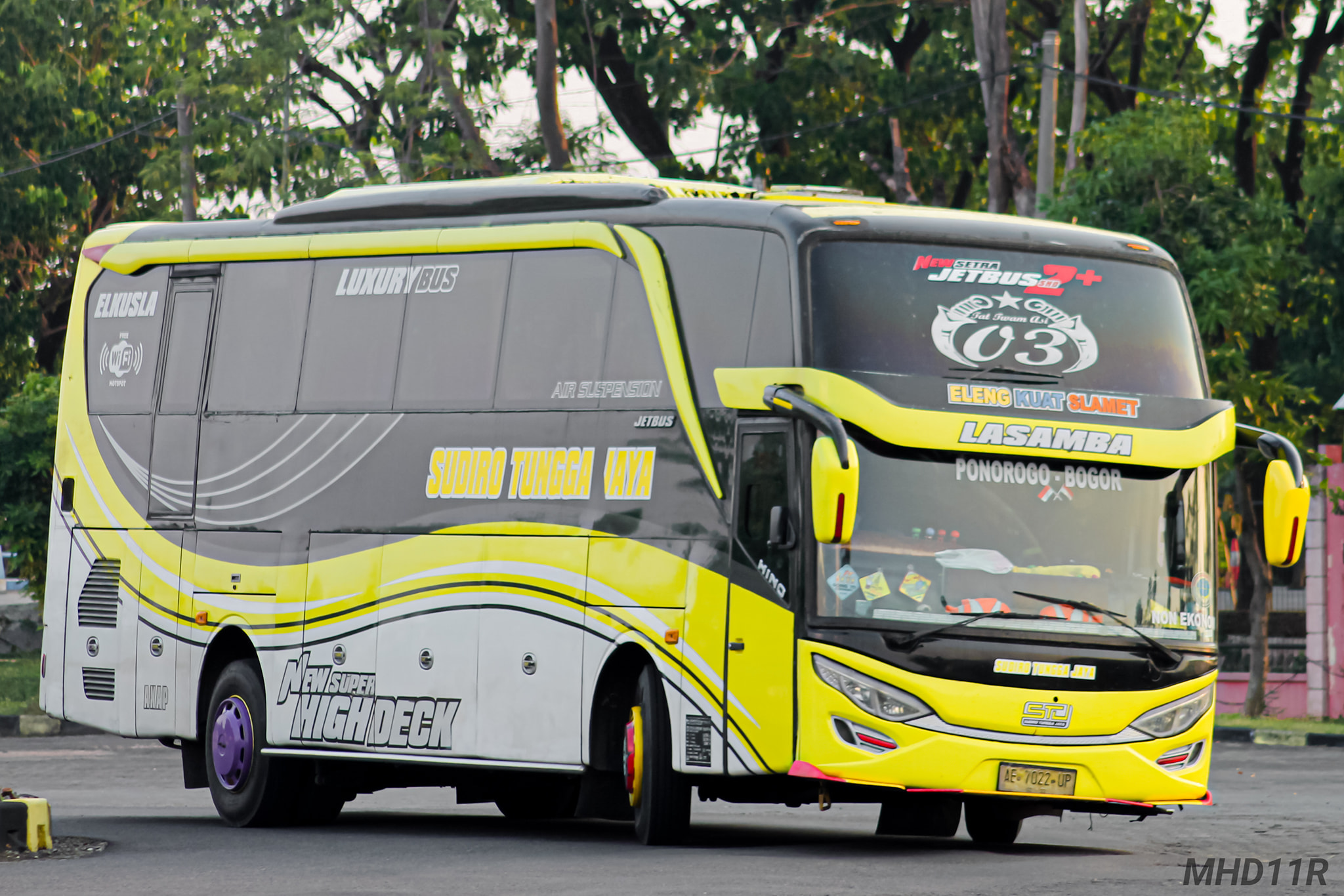 Nomor Kontak Agen Sudiro Tungga Jaya Divisi 1 (JATIM-JATENG) - Jalur Bus