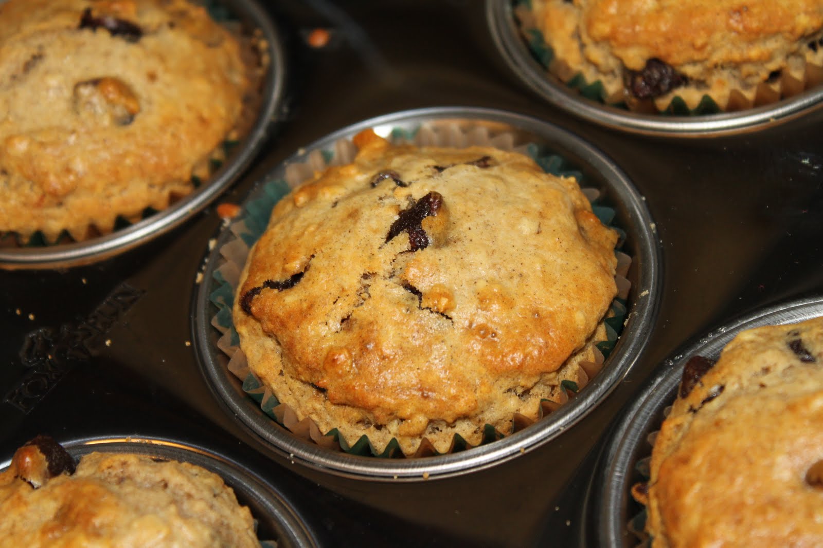 My View From The Avenue: Oatmeal Chocolate Chip Cookie Muffins