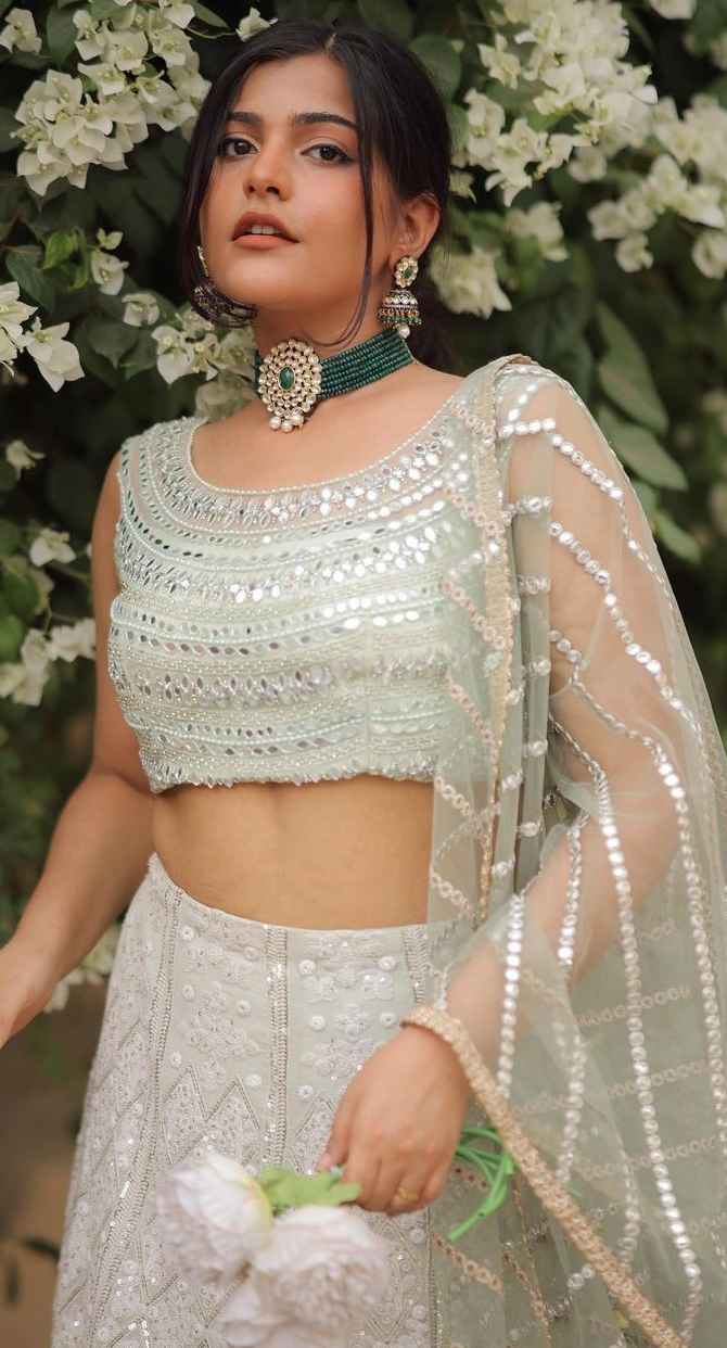 Kritika Khurana Wiki, Biography, Age, Boyfriend, Facts and More