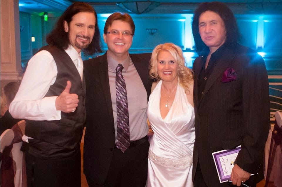 KISS LA BANDA MÀS CALIENTE DEL MUNDO: MATRIMONIO DE BRUCE Y LISA KULICK ...