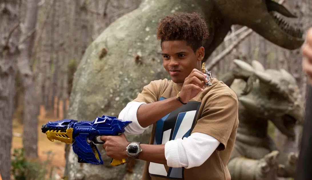 Mundo Tokusatsu: Dino Fury - Aiyon, el Gold Ranger