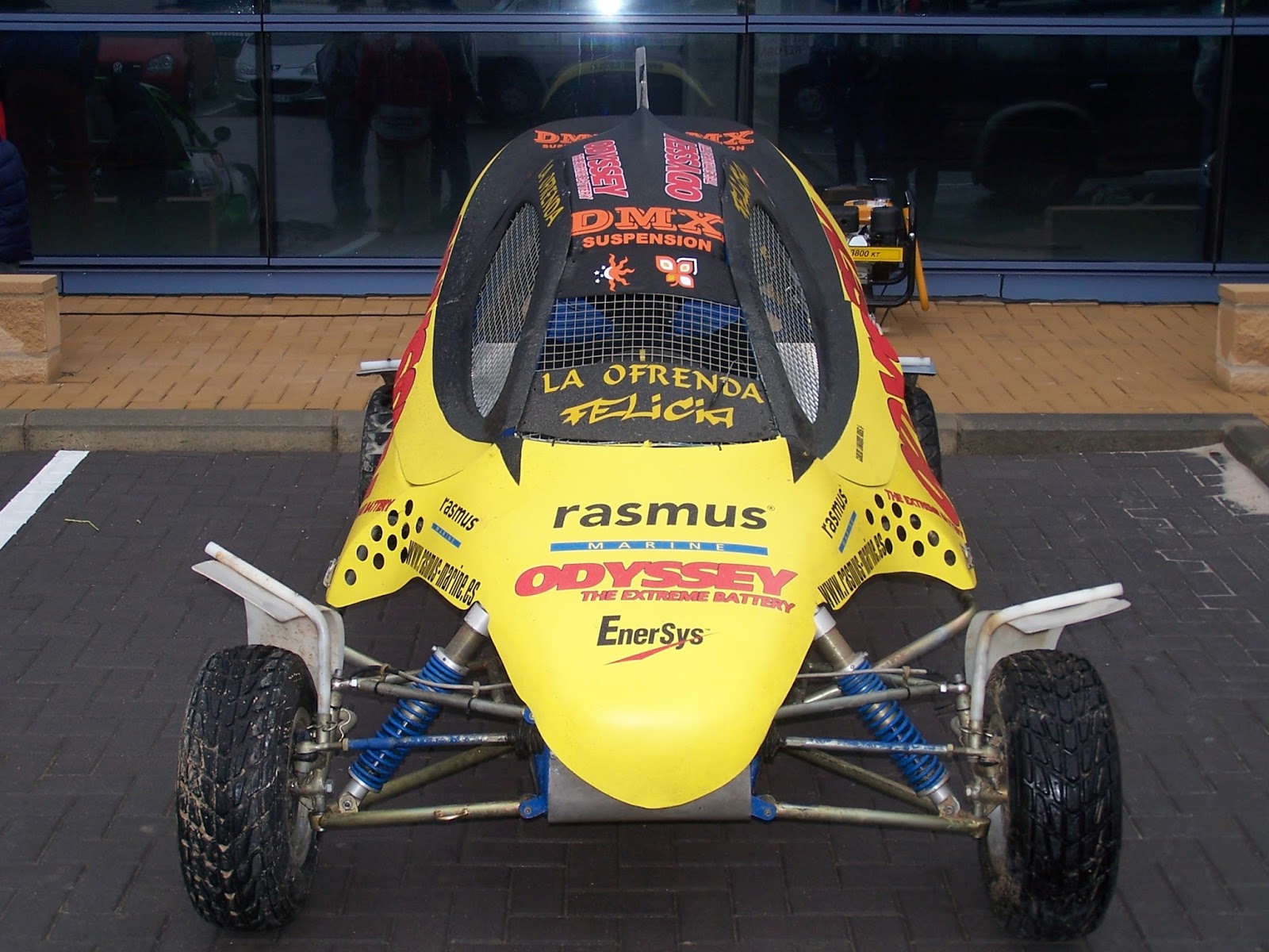 DMX SUSPENSION: Car Cross